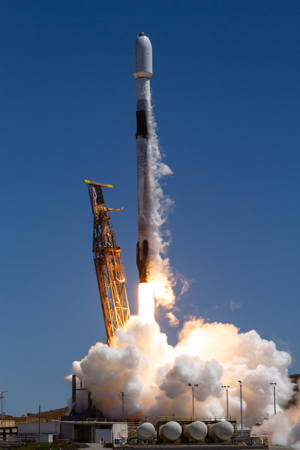 [Press Release] Deimos Satellite Launch - Aethero